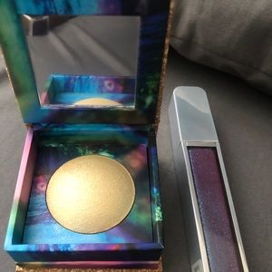 Urban Decay | Makeup | Space Powder And Lip Gloss | Poshmark